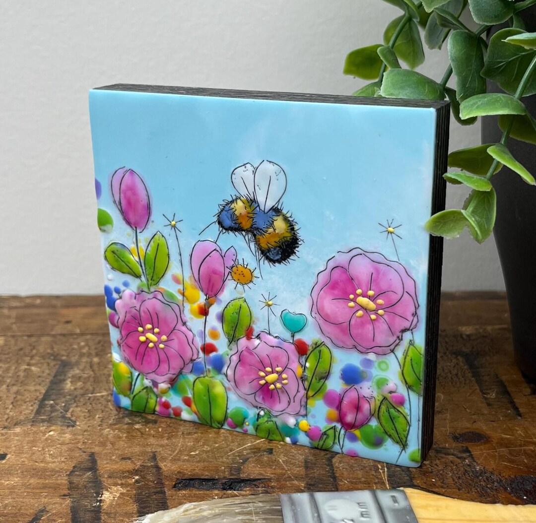 Bees and Flowers Encaustic Painting: 4"x4" Beeswax Art - Etsy