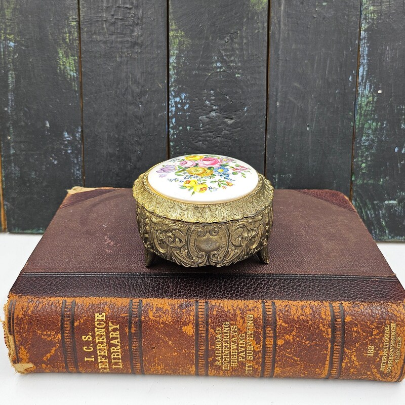 Tiny Trinket Box - Etsy
