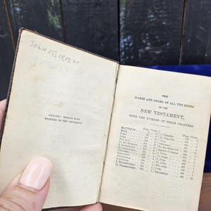 Antique Leather Pocket-size New Testament, Small Bible, Bible ...