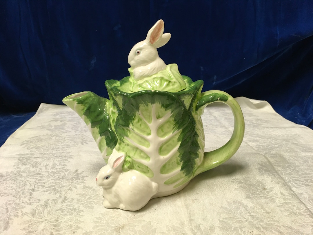 Vintage Bunnies and Cabbage Ceramic Teapot 1992. - Etsy