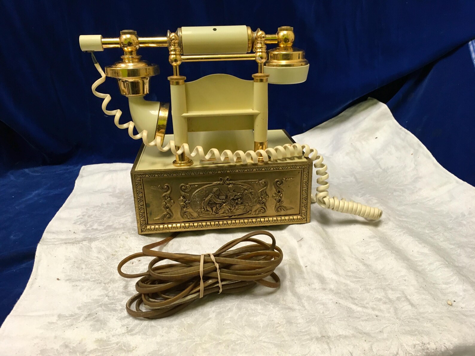Vintage Deco-tel French Victorian Rotary Telephone - Western Electric ...