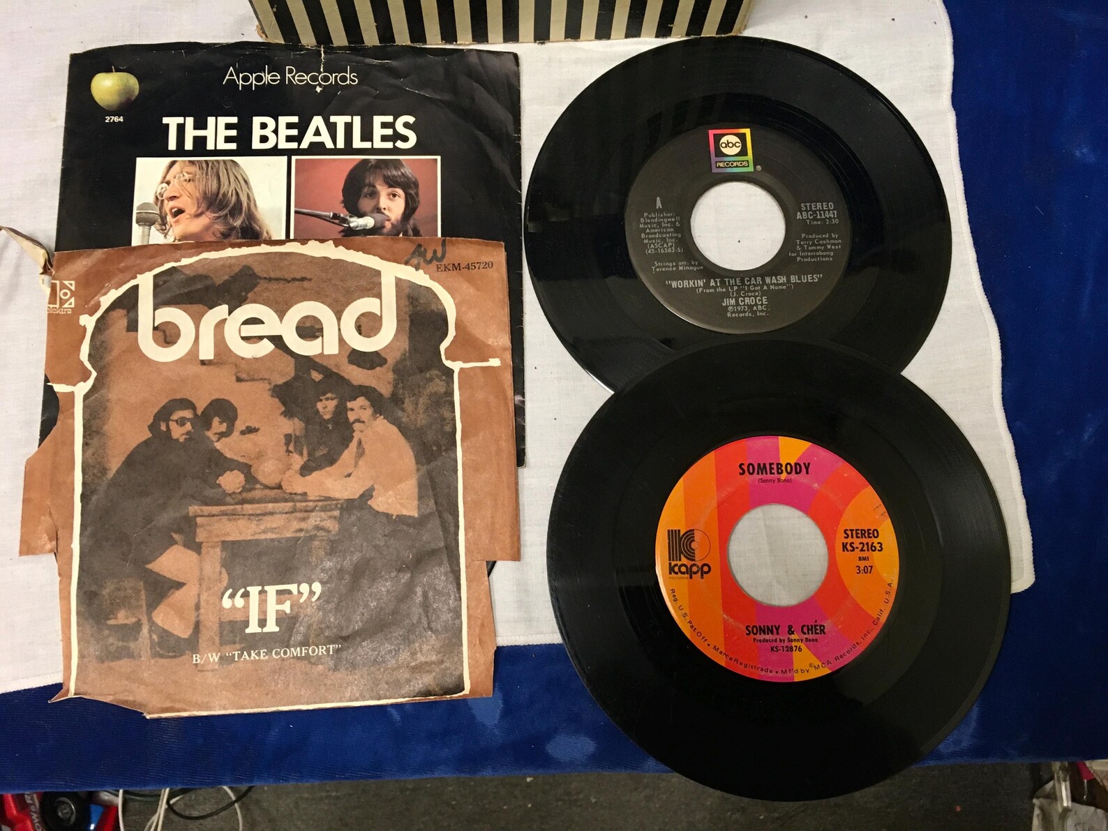 26 Vintage 45 RPM Vinyl Records in Box. - Etsy