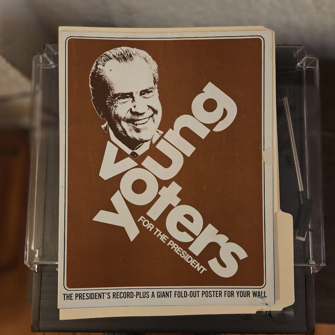 Richard Nixon Young Voters for the President Mailer 1972 - Etsy