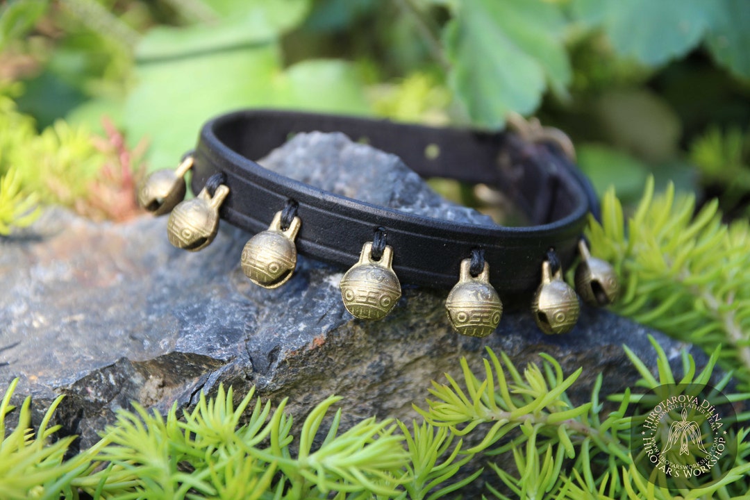 Sleigh Bell Strap Feet Decoration, Leather - Etsy