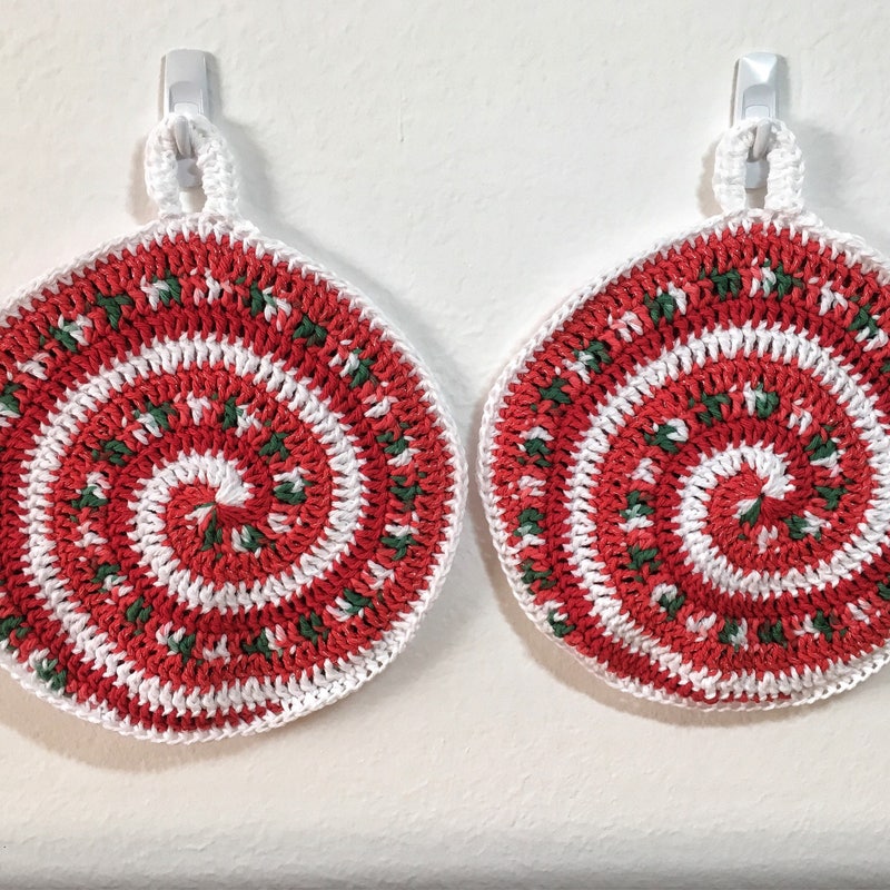 Round Potholders - Etsy