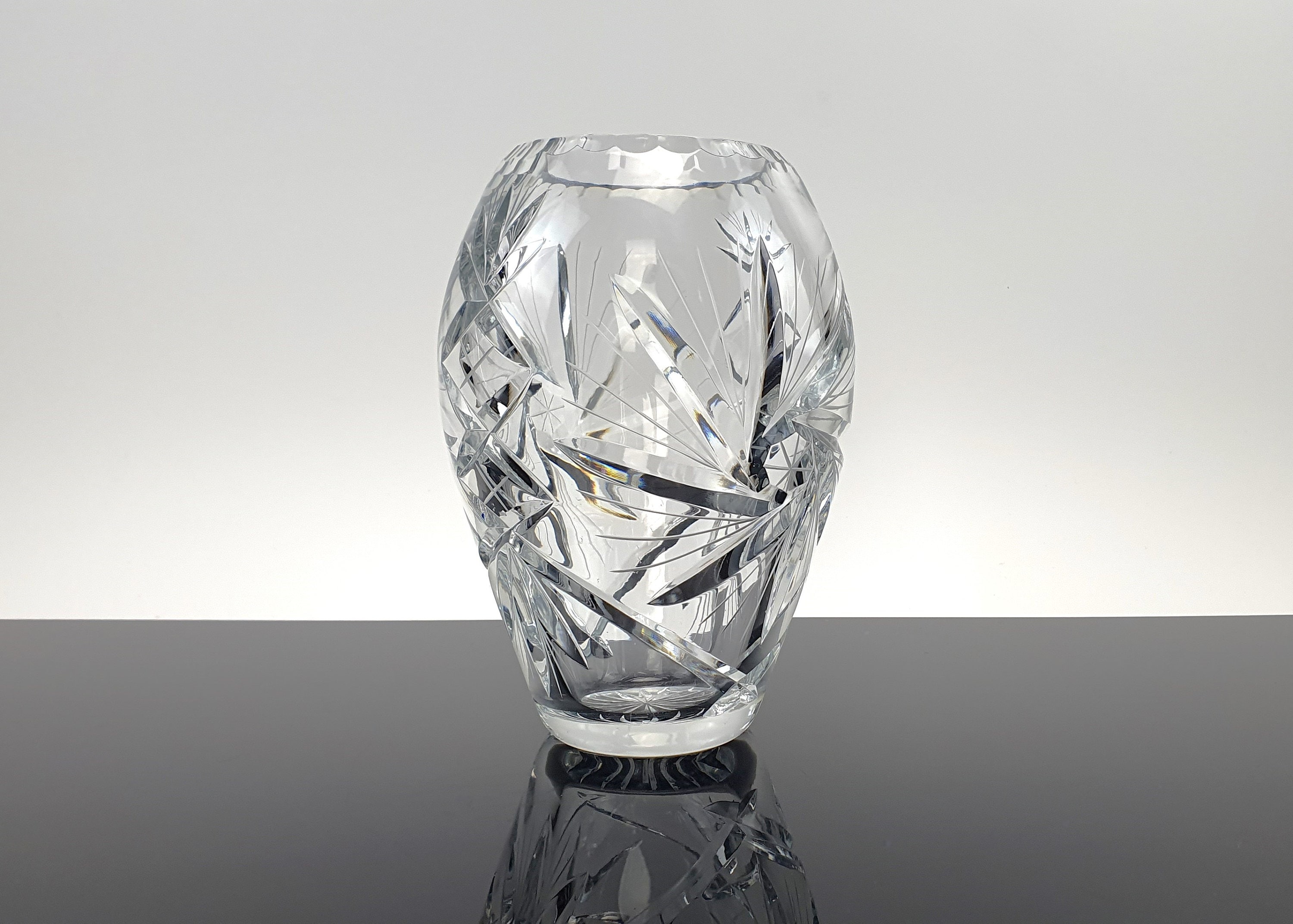Large and Heavy Vase / Flower Vase Made of Crystal Glass Made in Poland ...