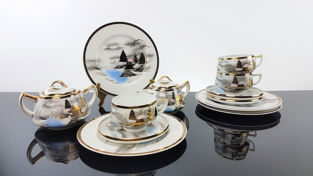 Japanese Tea Service / Tea Set Made of Porcelain for 3 People - Etsy