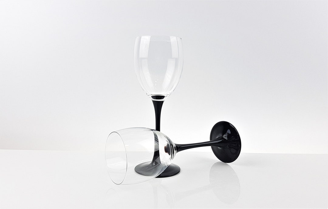 2 Vintage Luminarc Wine Glasses Banquet Glasses Black 90s Etsy