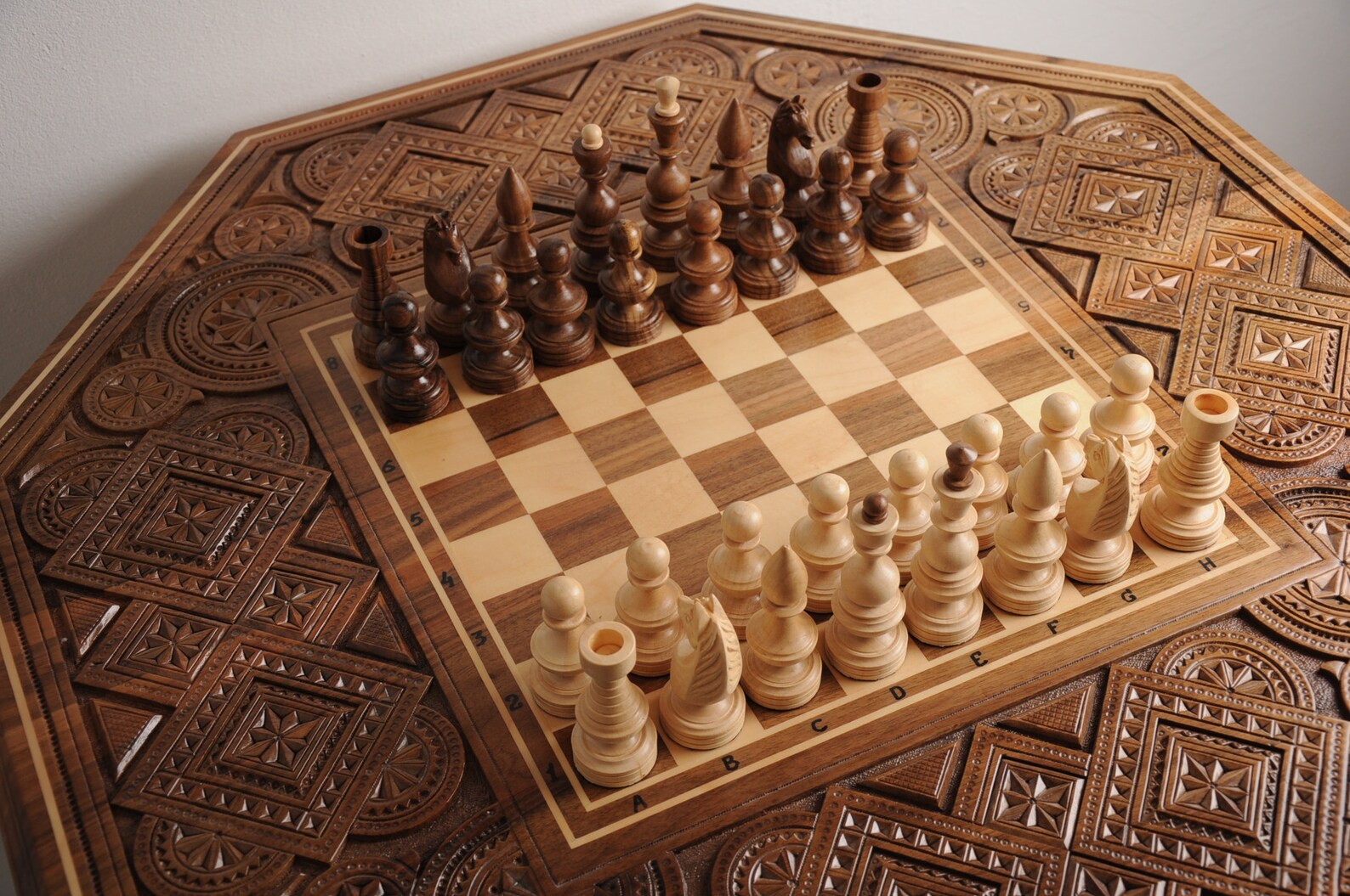 Large hand carved chess set Walnut wooden chess board set | Etsy