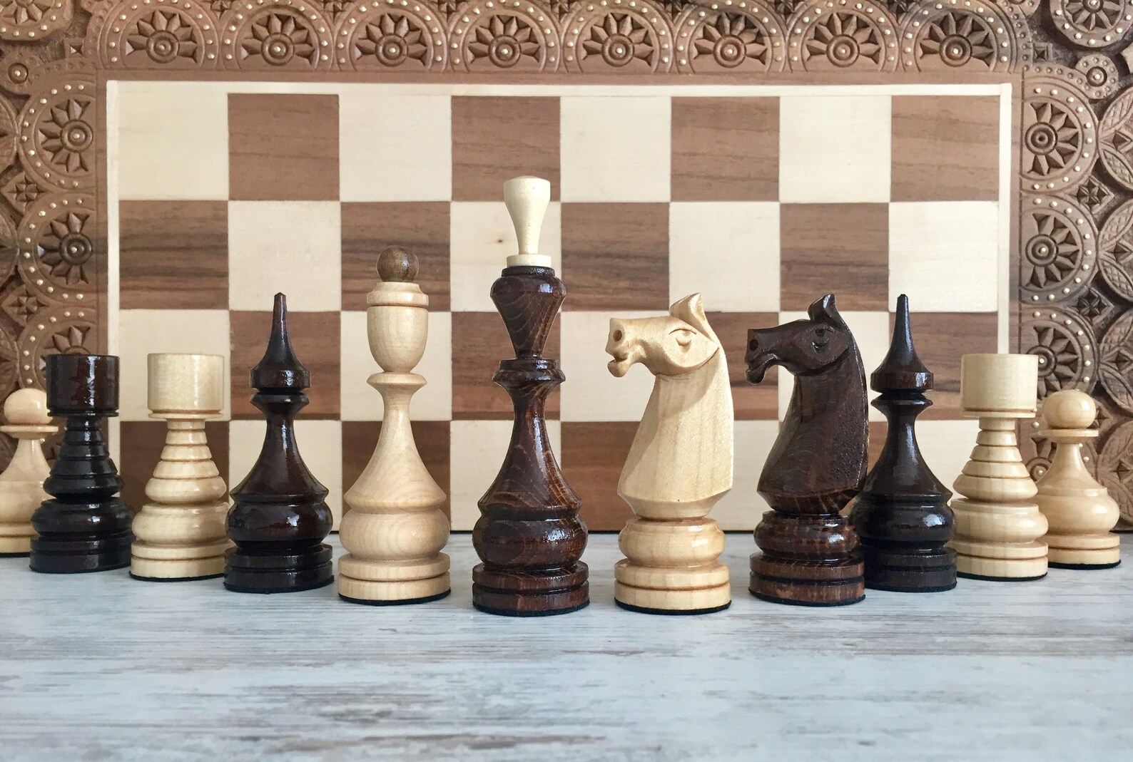 Wood carving chess pieces with box Weighted Staunton chess | Etsy
