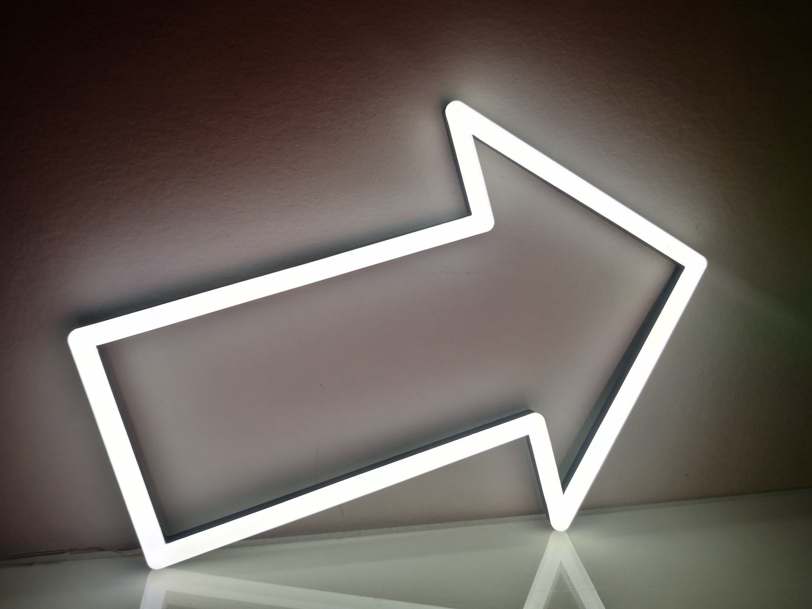 Neon Arrow Sign for Retail Space Guide and Decor - Etsy