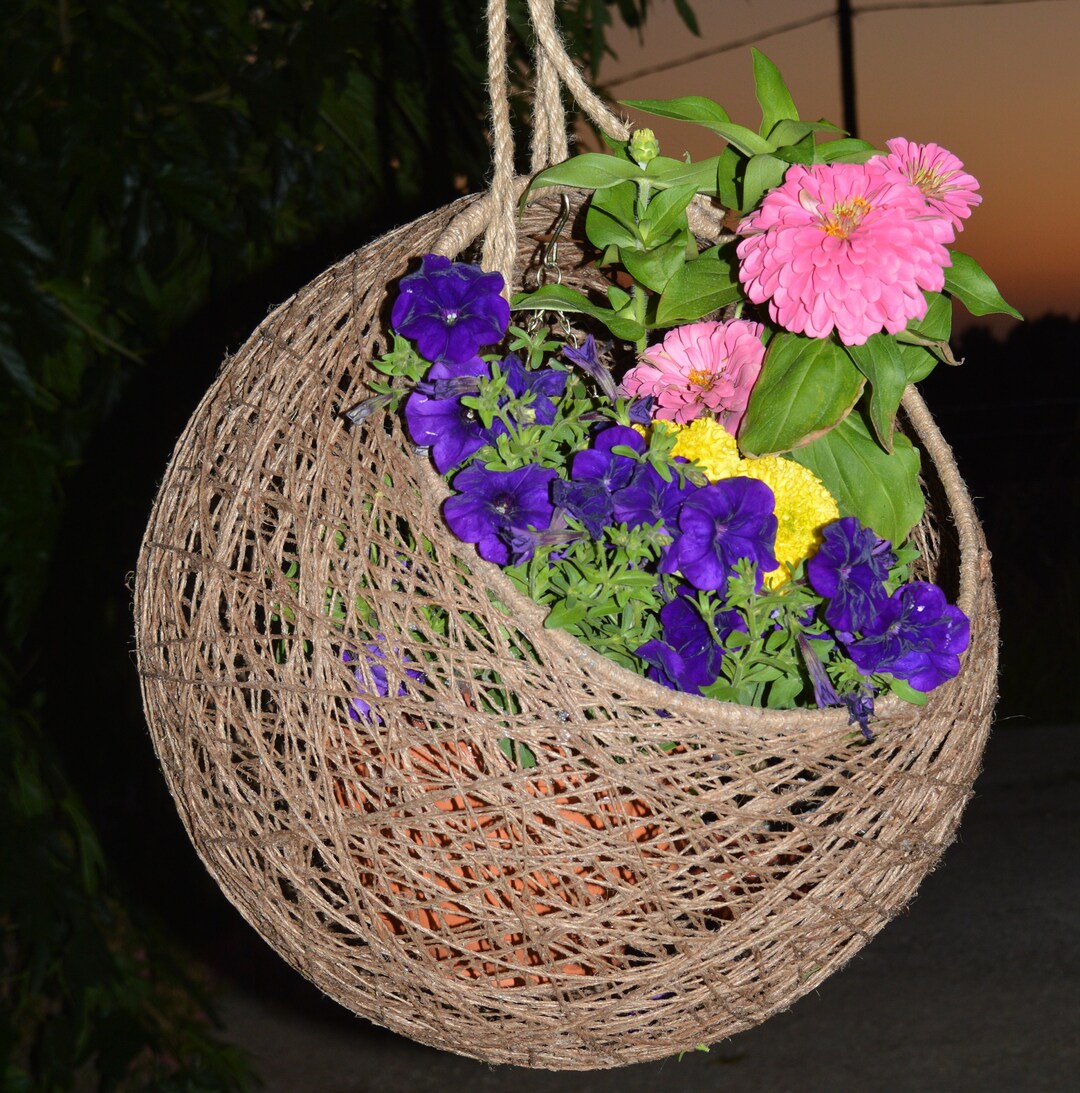 Hanging Planter Basket, Decorative Flower Pot Holder. Hemp Plant Hanger ...