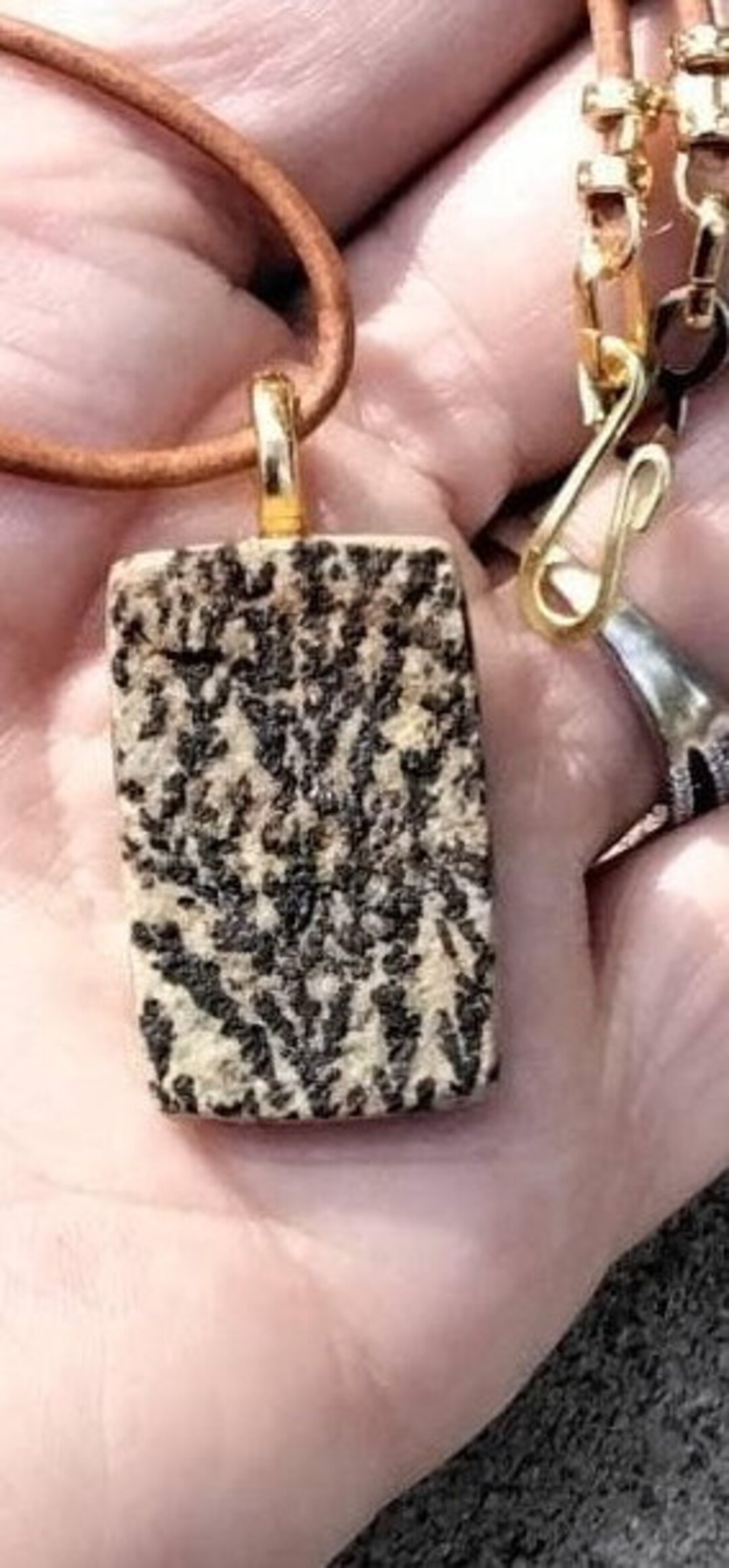 DENDRITIC LIMESTONE NECKLACE - Etsy