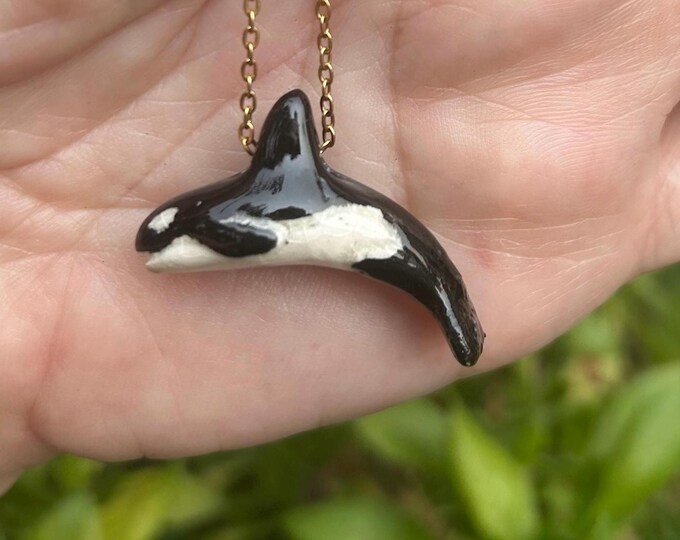 ORCA WHALE NECKLACE - Etsy