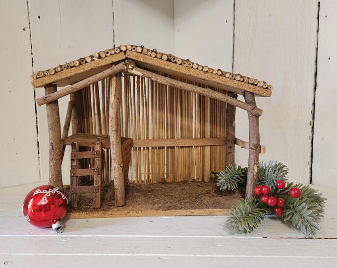 Rustic Wooden Christmas Nativity Stable - Vintage 1960's With Repairs ...