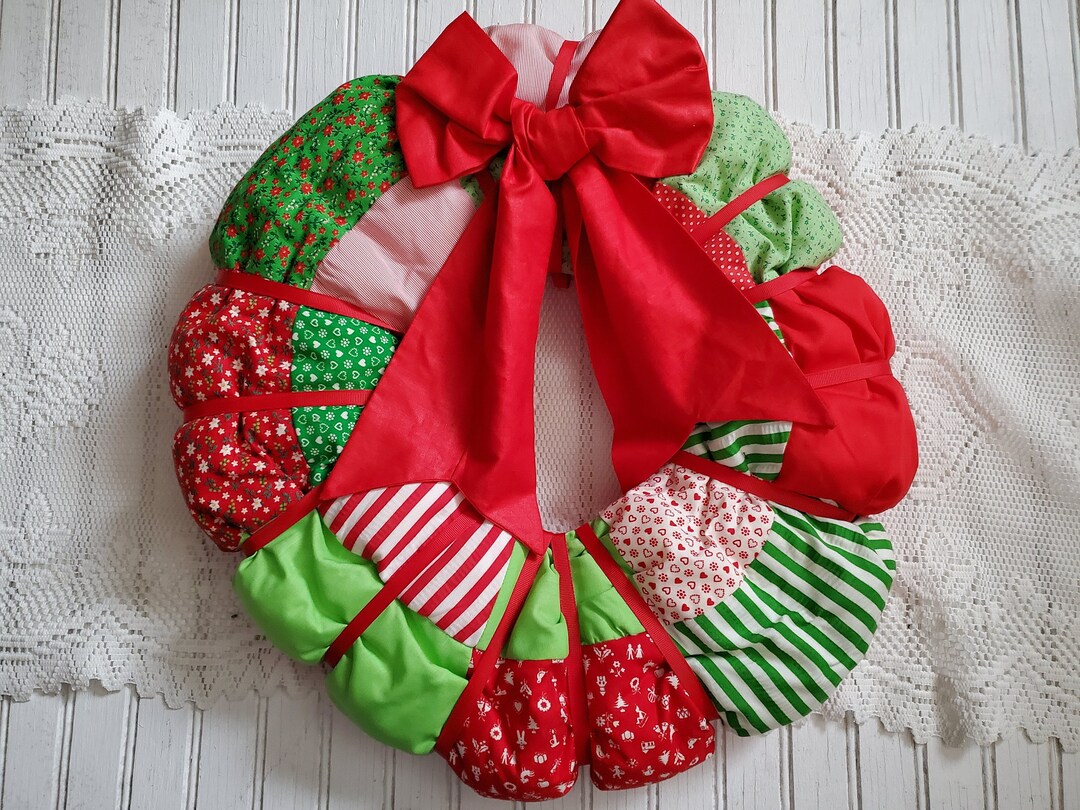Vintage Patchwork Quilted Christmas Wreath- - Etsy