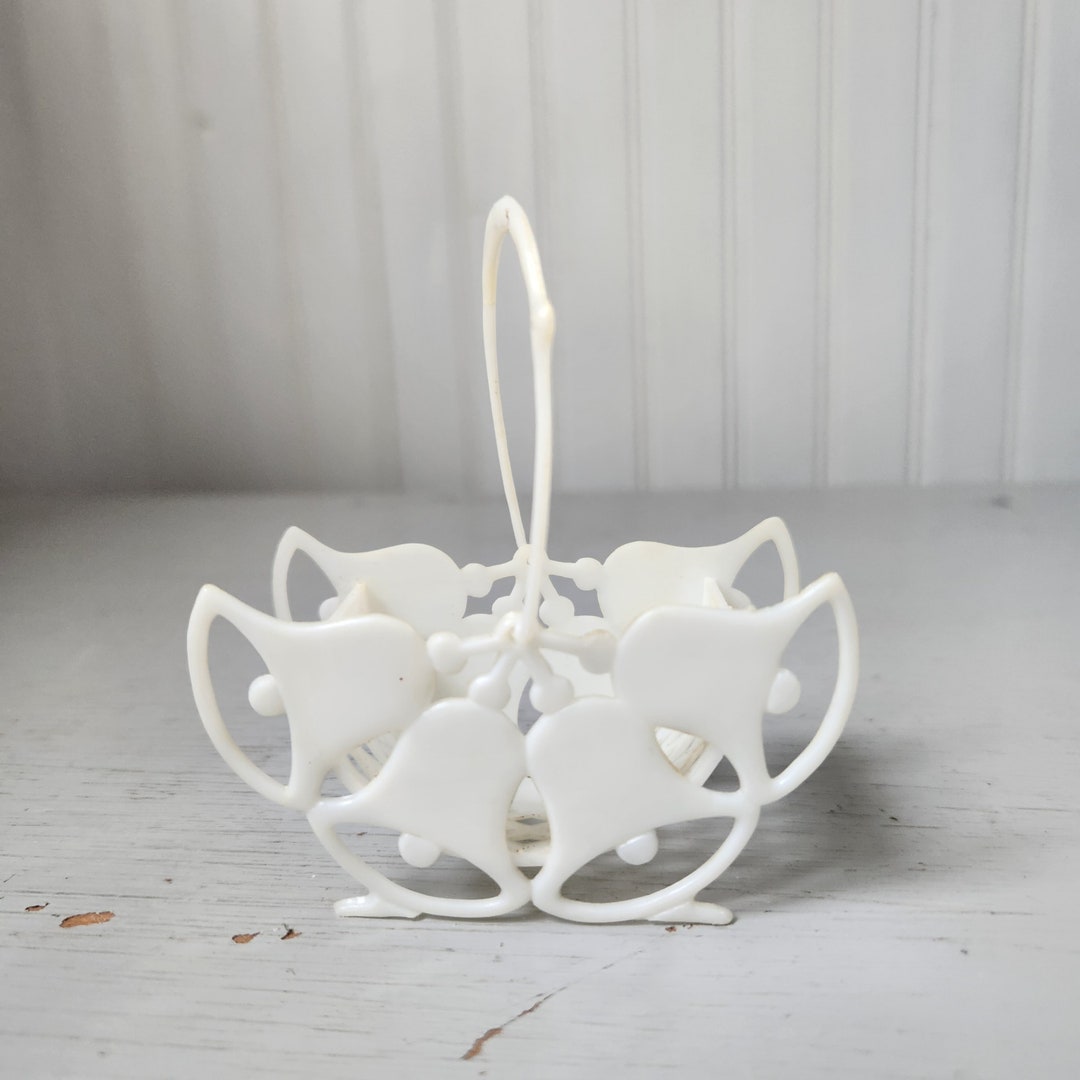 Vintage Plastic Wedding Favors, Treat Baskets, Decor - Wedding Bell ...