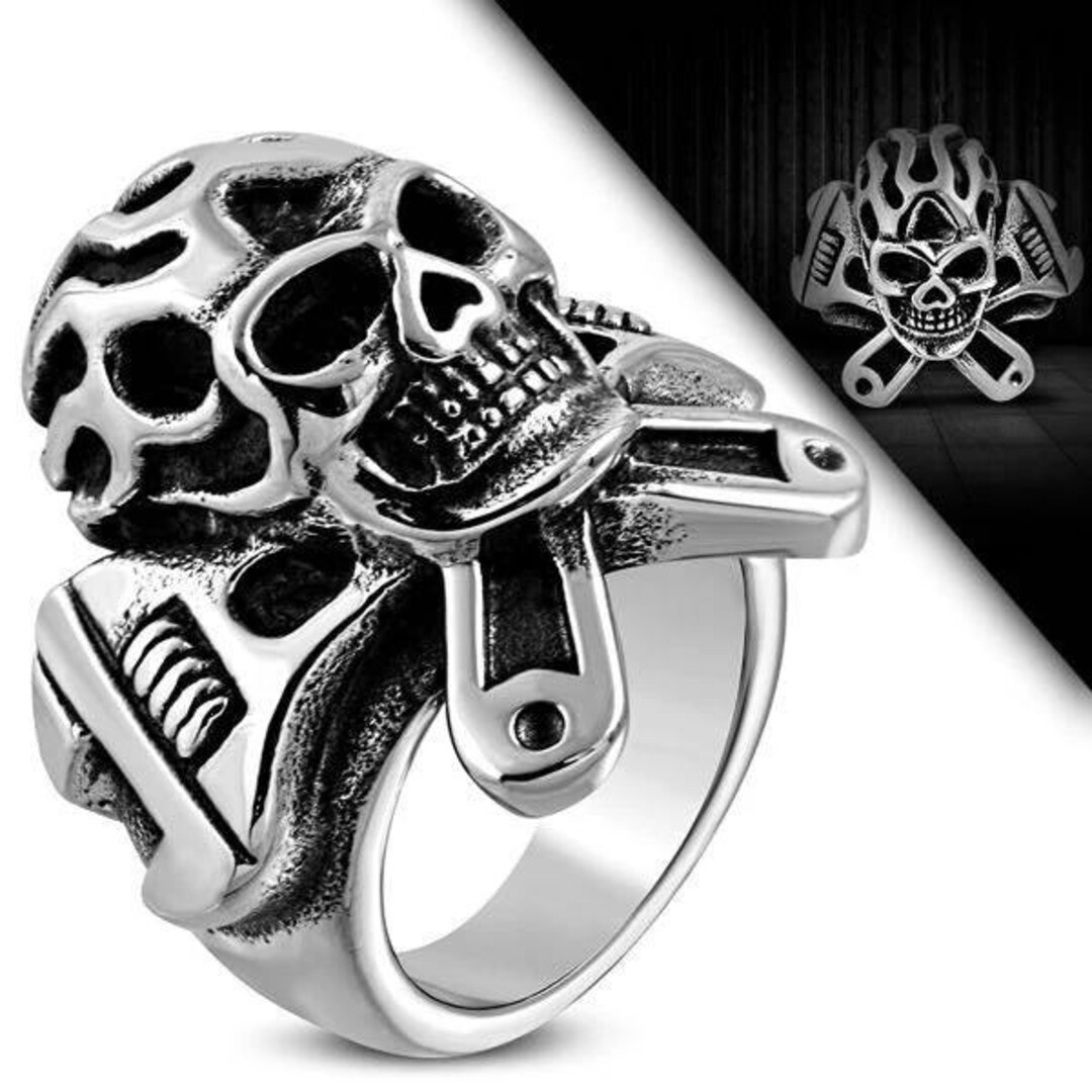 The Flaming Wrench - Skull Ring (#382) - Etsy