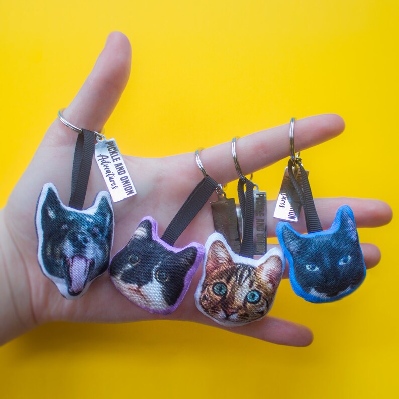 Custom Pet Head Keyring / Keychain dog cat animal photo | Etsy