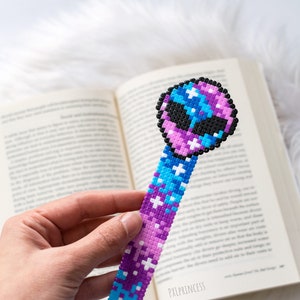 Galaxy Bookmark Alien Ufo Bookmark Outer Space Lover Pixel Art Hama ...