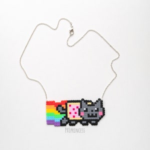 Cute Necklace Pixel Art Rainbow Hama Perler Beads Nyan Cat 8 Bit Pixel ...
