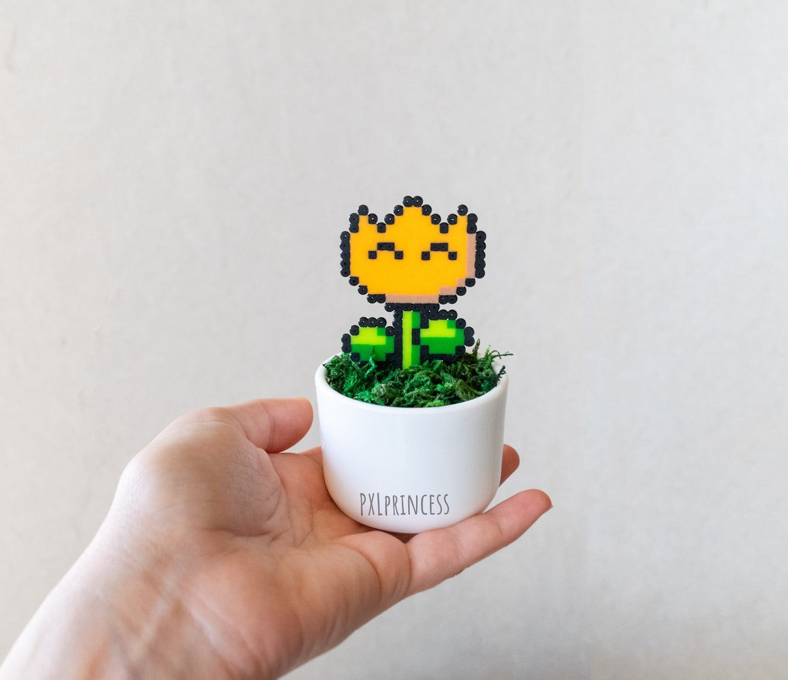 Pixel Plant in a pot Potted plant perler Super Mario Gamer | Etsy