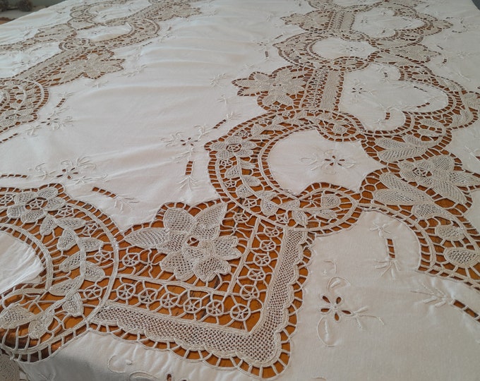 Beautiful Large Point De Venise Tablecloth Handmade Embroidered ...