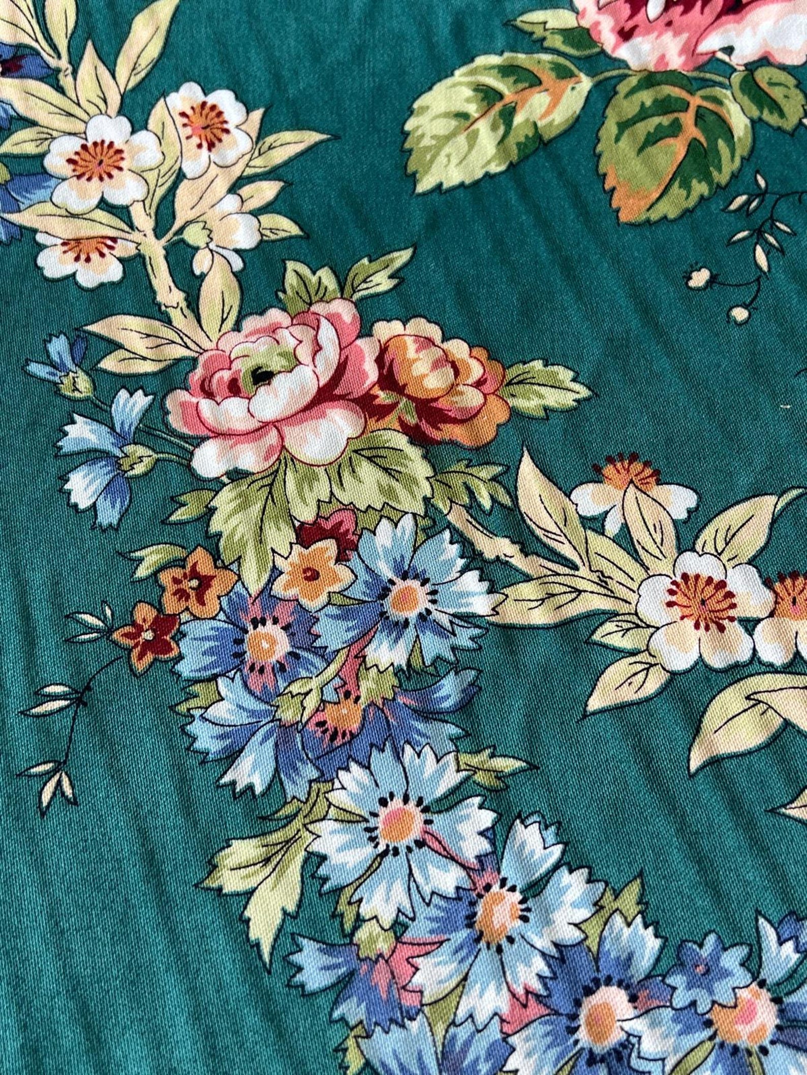 Vintage Jay Yang Fabric Green Pink Floral Garland Twill Upholstery ...