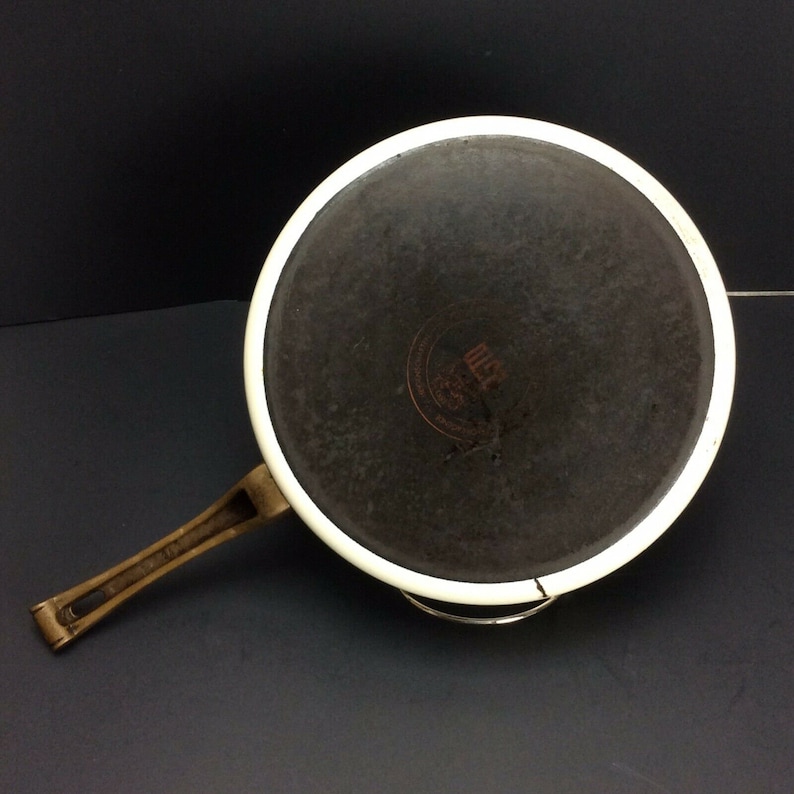 Vintage Asta Enamelware Skillet Ivory Ceramic Coated Porcelain - Etsy