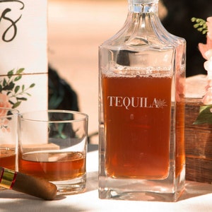 Tequila Decanter & Glasses Set - Engraved Barware Cocktail Glass Gift ...