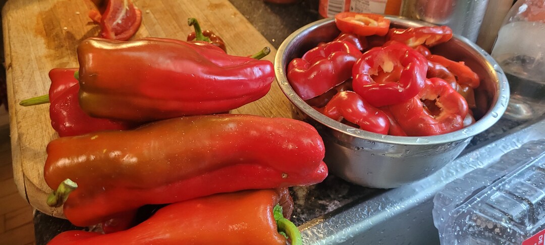 Red Shepherd Pepper Seeds - Etsy Canada