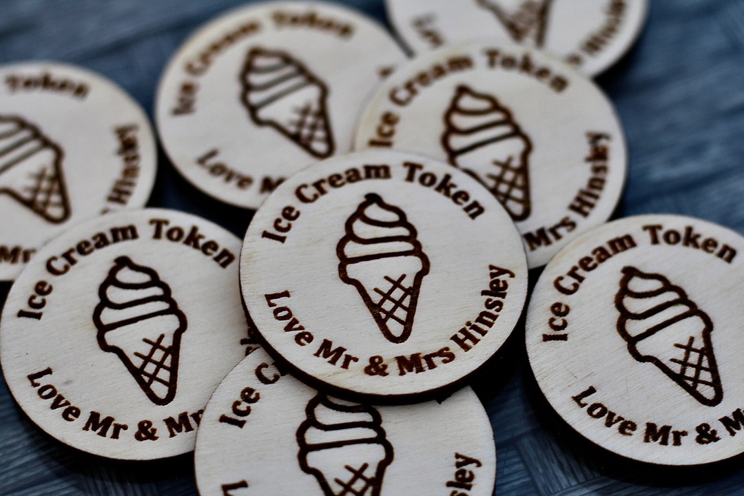 Personalised Birch Ice Cream Tokens Wedding Favours Circles party ...