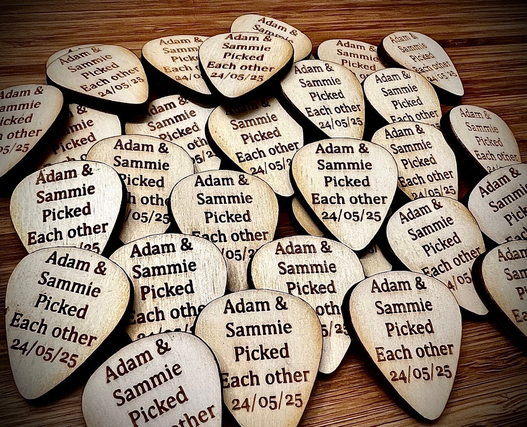 PERSONALISED GUITAR PLECTRUM Wooden Music Themed Wedding Table Confetti ...