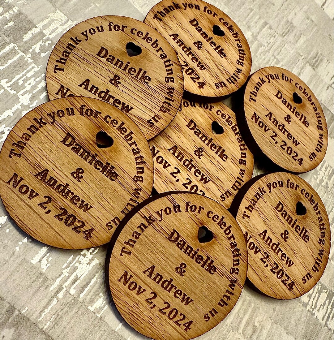 Personalised Oak Thank You Tokens Wedding Favours Circles party ...