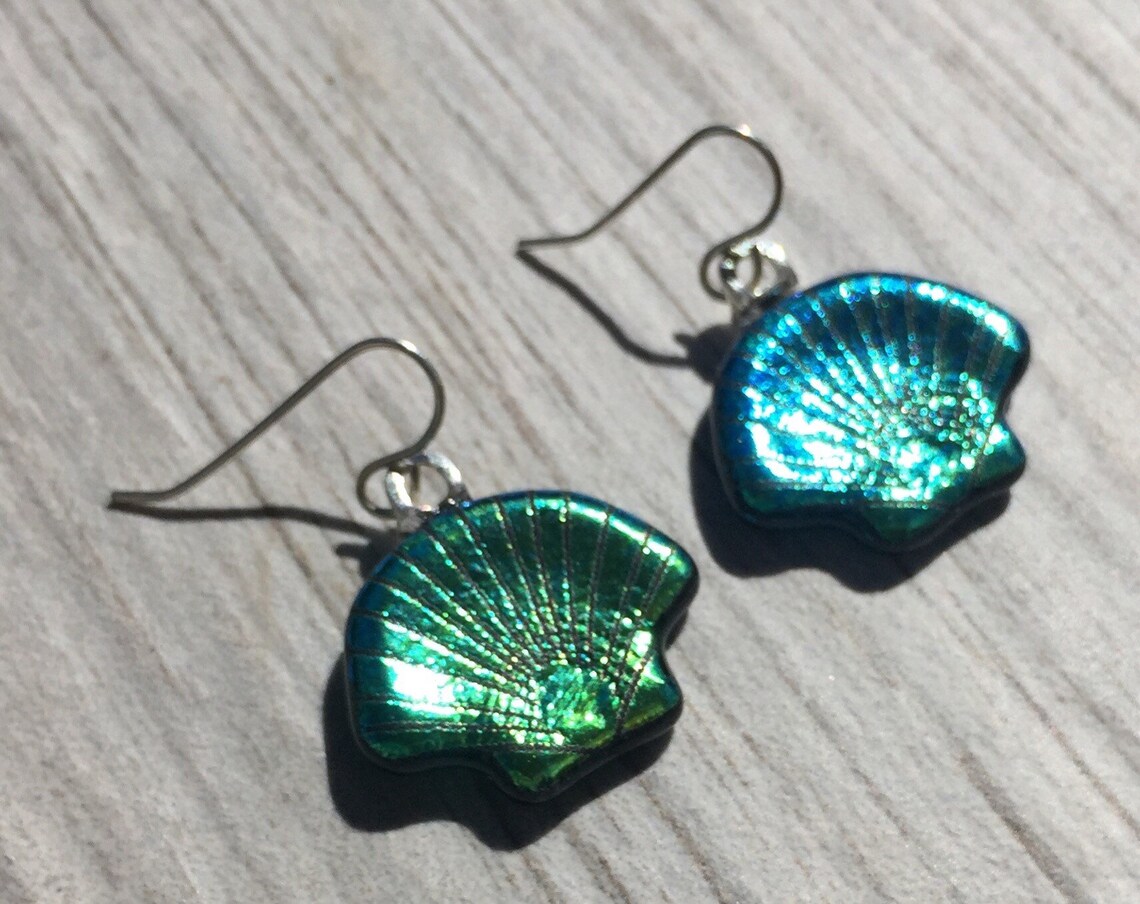 Green Scallop Shell Laser Engraved Etched Dichroic Fused Glass | Etsy