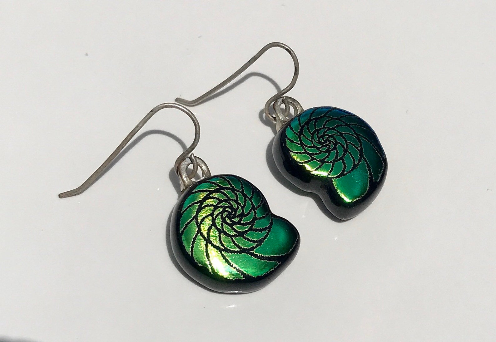 Green Nautilus Shell Laser Engraved Etched Dichroic Fused - Etsy