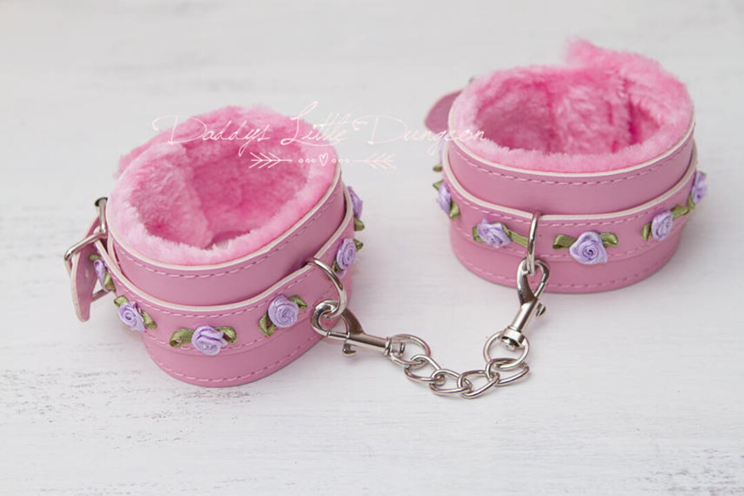 DDLG Pretty Pink Furry BDSM Ankle Cuffs Fur Bondage Leg Restraints ...
