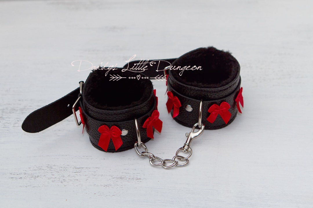 Cute Furry BDSM Handcuffs - Bondage Wrist Cuffs - Sub Restraints ...