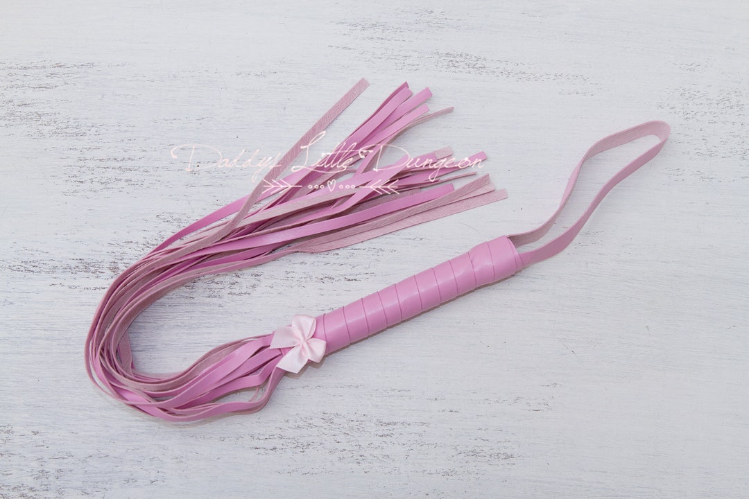 DDLG Pink BDSM Whip - Mini Bondage Flogger With Bow - Sub, Kawaii, ABDL ...