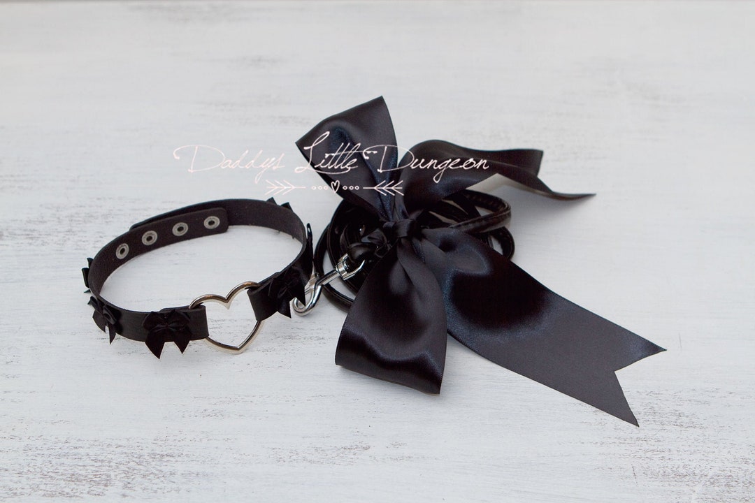 Goth Heart and Bow BDSM Collar & Leash Set - Daddy's Girl or Mommy's ...
