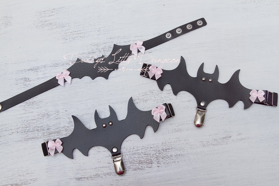 Cute Goth Bat Set - BDSM Day Collar and Garters - Bondage Thigh Harness ...