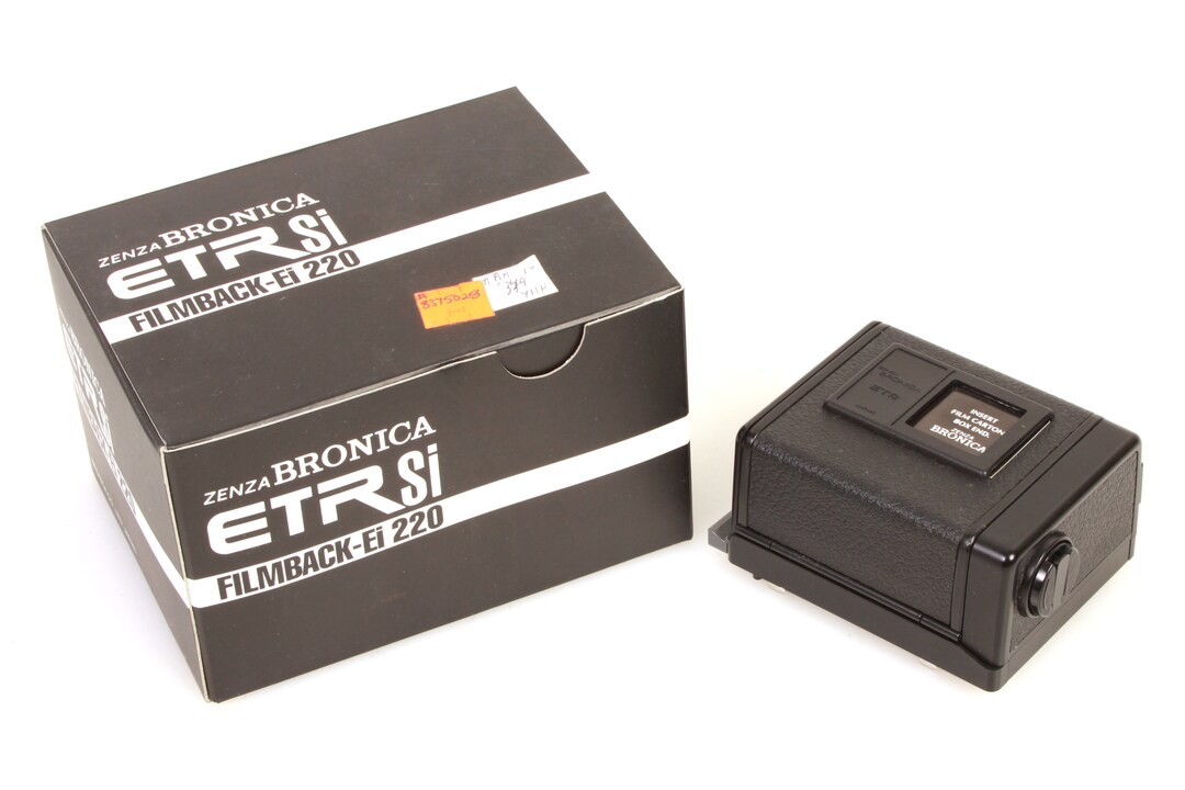 Bronica Etr/etrs/etrsi 220 Film Back/magazine in Box - Etsy