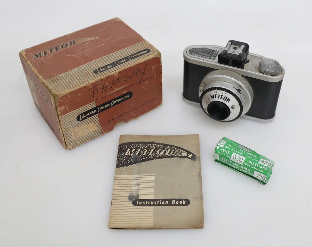 Vintage Meteor Universal Camera With Film Inside Camera and Extra Roll ...