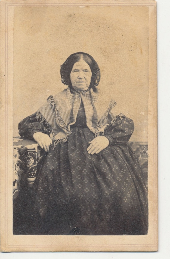 Pioneer Woman 1800s