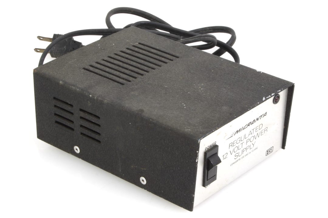 Micronta Regulated 12 Volt Power Supply No. 22-124 Converts 120 VAC to ...