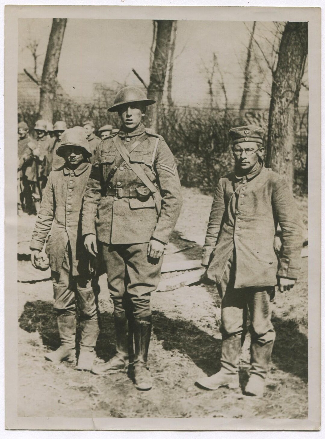 Vintage WWI Photo Print: British Soldier With German Pows on the ...