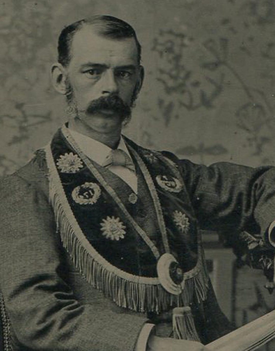 Man Posed in Mason Collar Holding Scroll. Tintype. - Etsy