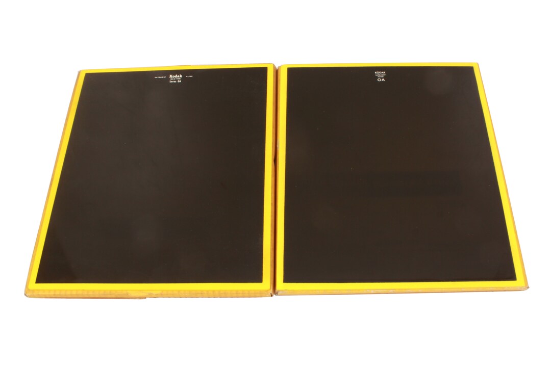 Kodak 10x12 Inches Wratten Series 0A Safelight Glass Filter - Set of 2 ...