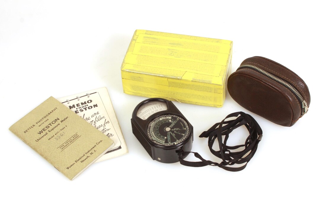 Vintage Bakelite Weston Light Meter in Case W/ Instruction Manual ...