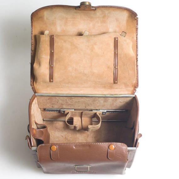 Brown Vintage Leather Camera Case 1950s - Gem